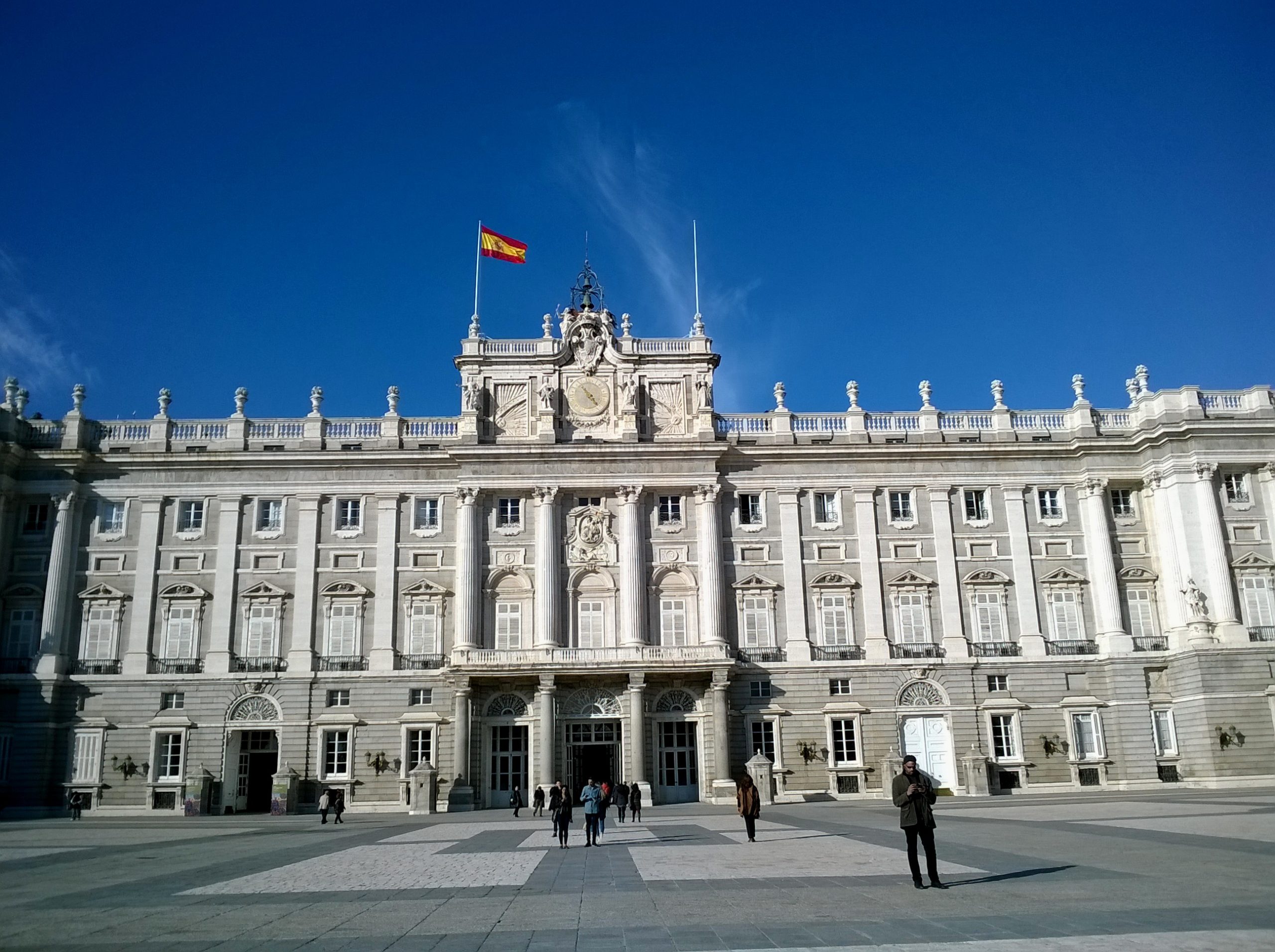 Palacio Real: Descubre la majestuosidad y secretos donde viven los ...
